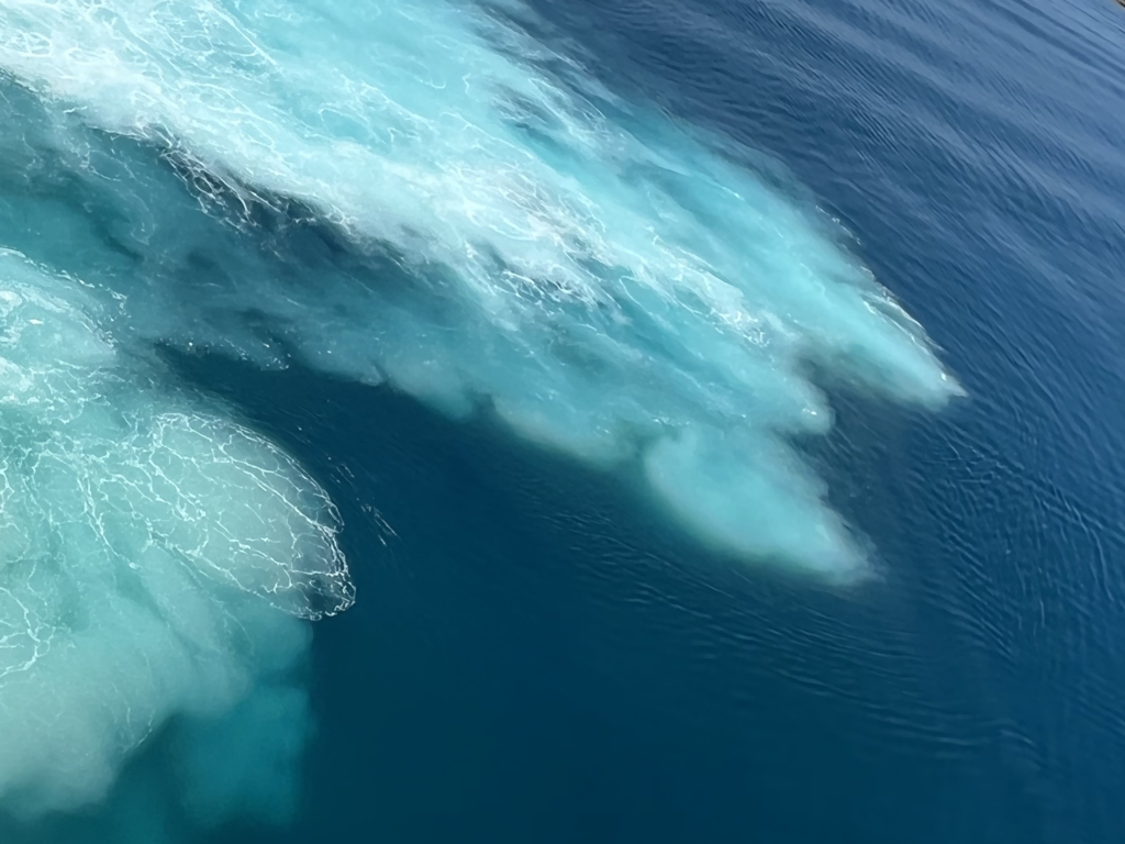 Borderline Visible / À la limite du visible - Ant Hampton / Time Based Editions - Un été sous ...